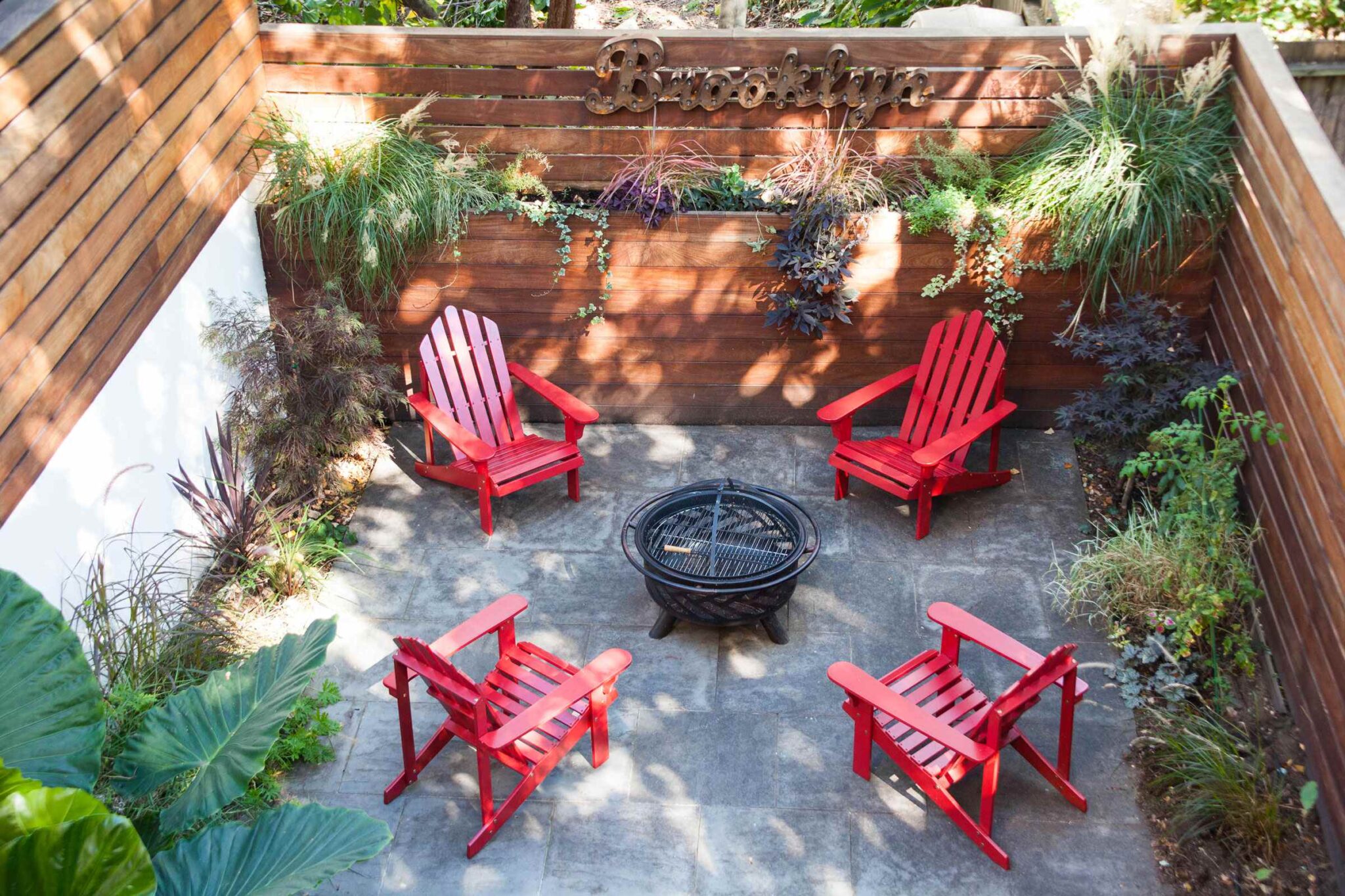 From Classic to Modern: Finding the Perfect Backyard Design Style for ...