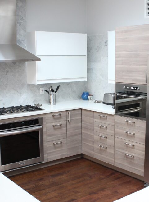 How to Make the Most of a Tiny Kitchen: Maximizing Space and Efficiency ...